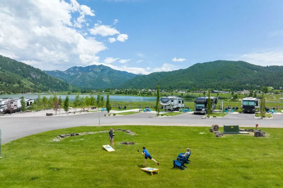 Pull Through & Back In RV Sites - Jackson Hole RV Park & Campground